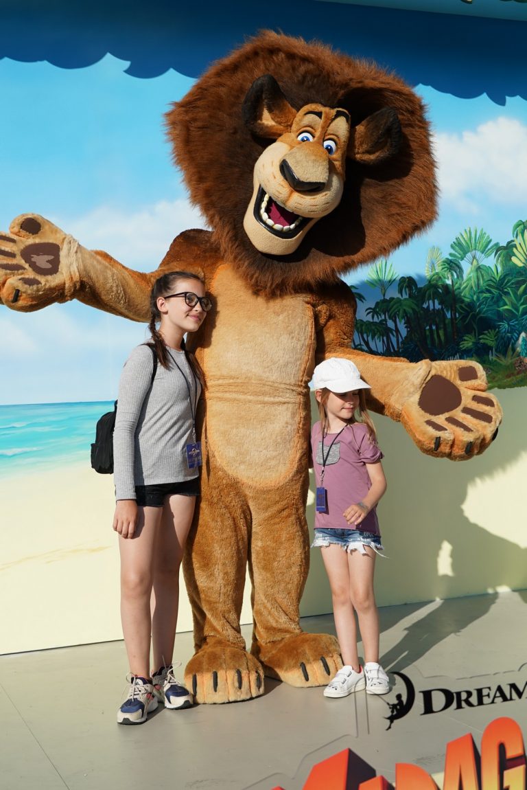 DreamWorks Characters debut at Universal Studios Hollywood – Inside ...
