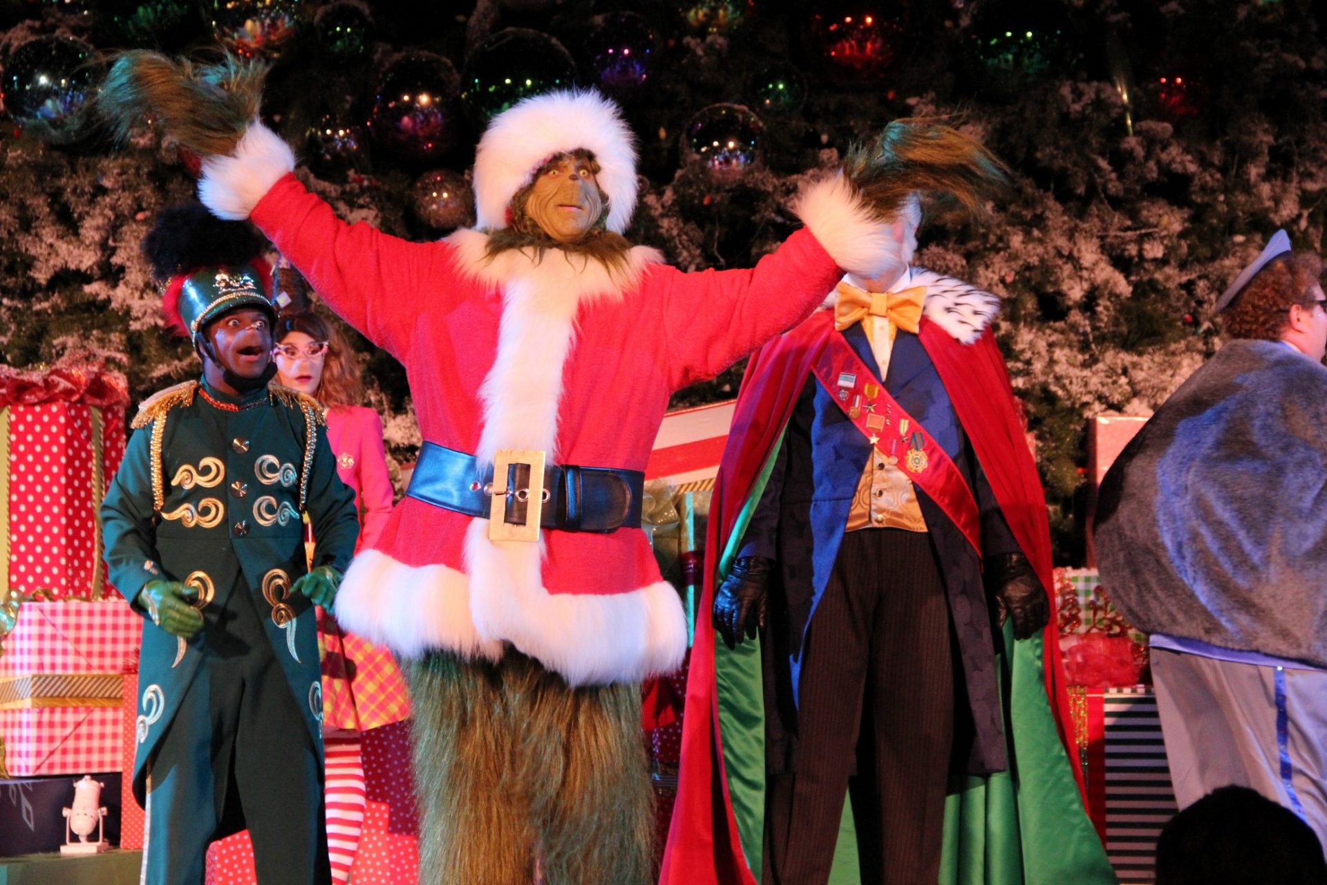 Grinchmas returns to Universal Studios Hollywood – Review | Inside ...