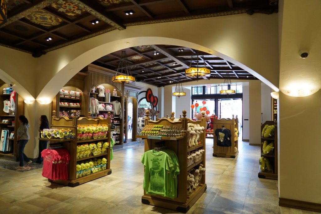 New Animation Studio Store opens for previews at Universal Studios ...