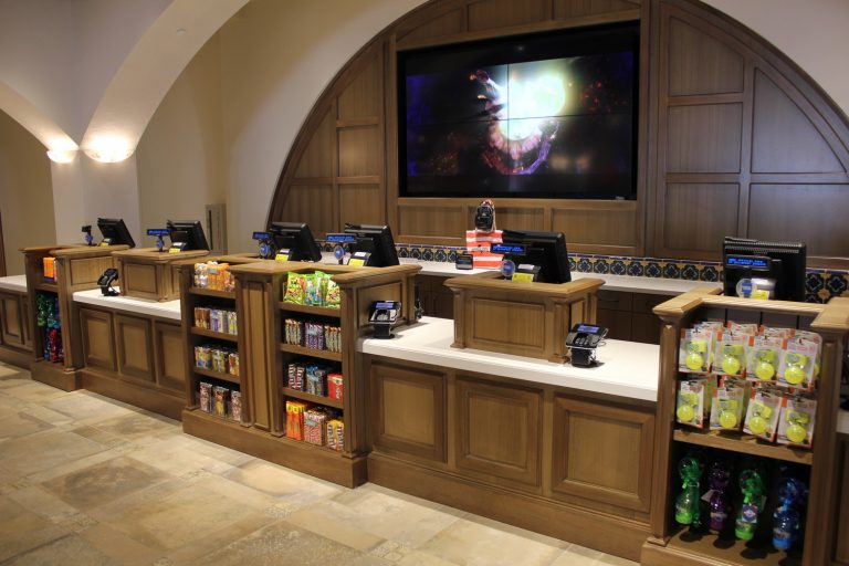 Animation Studio Store officially opens at Universal Studios Hollywood ...