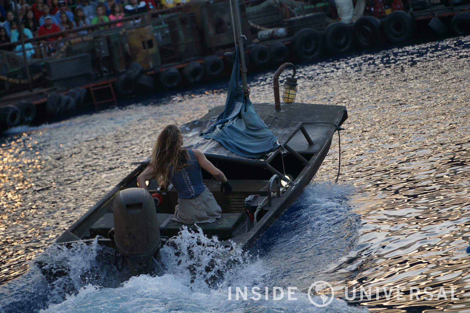 WaterWorld: A Live Sea War Spectacular | Inside Universal