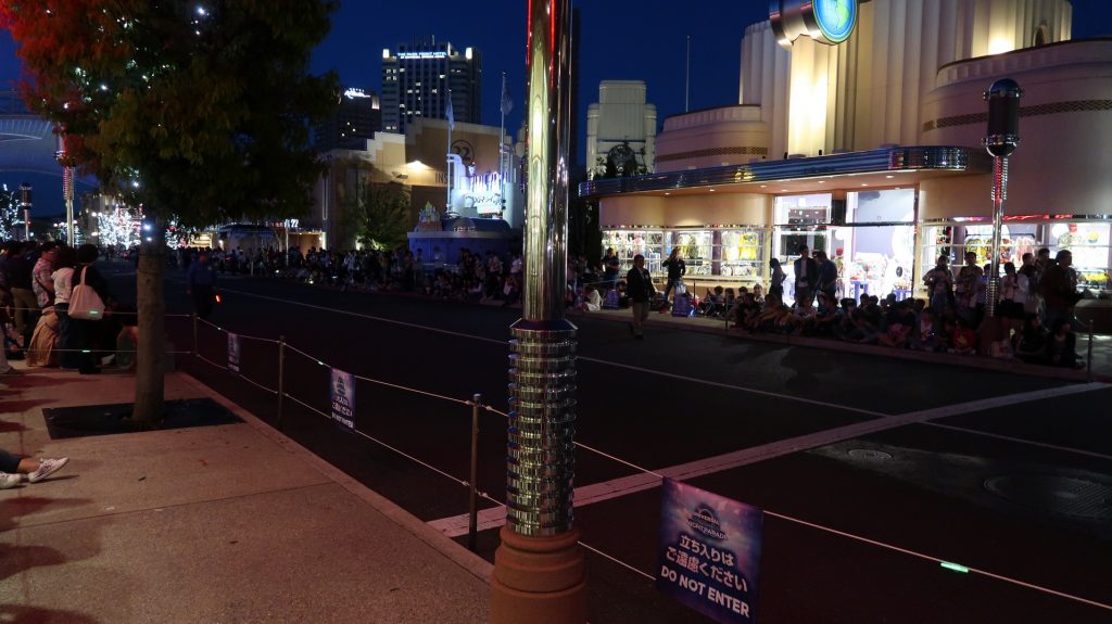 Universal Spectacle Night Parade begins previews at Universal Studios ...