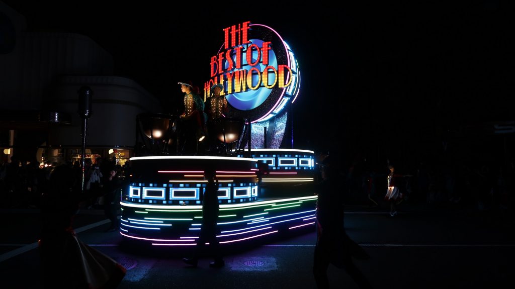 Universal Spectacle Night Parade begins previews at Universal Studios ...