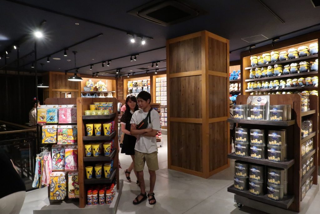 Official Universal Studios Store is now open at Universal’s CityWalk ...