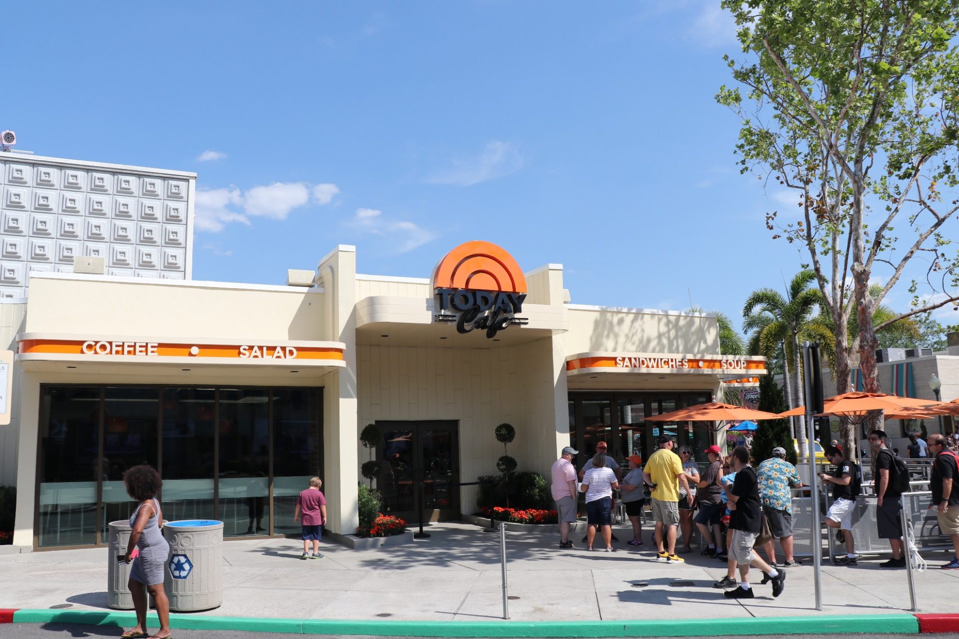 The Today Cafe opens at Universal Studios Florida | Inside Universal