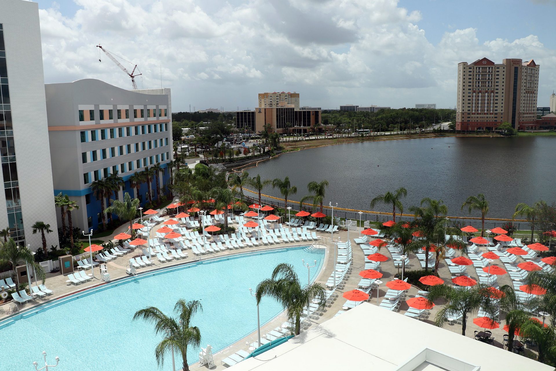 First Look around Endless Summer Resort – Surfside Inn & Suites ...