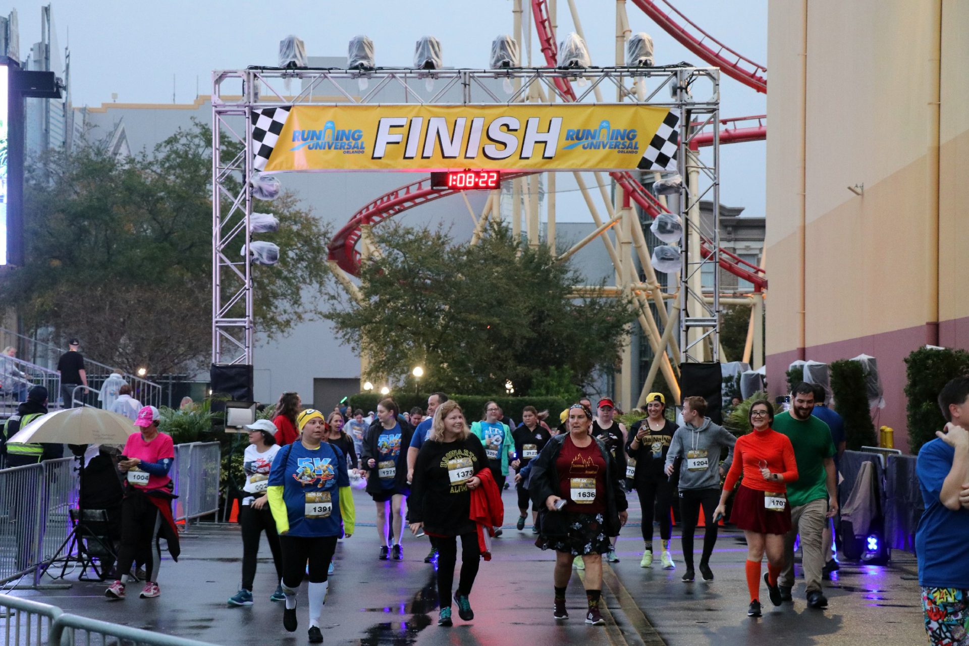 Universal Orlando holds inaugural Running Universal Epic Character Race ...