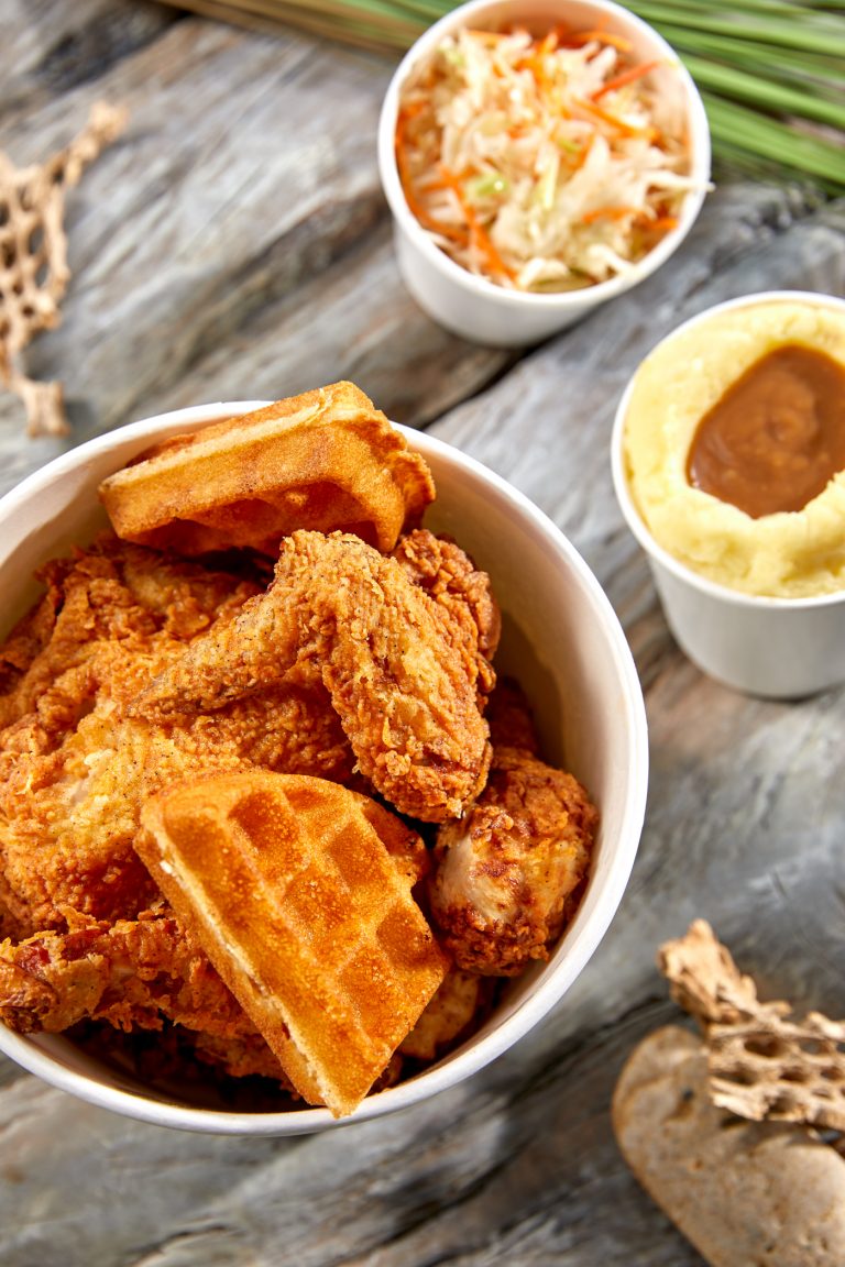 First Look at the Universal’s Endless Summer Resort – Dockside Inn and ...