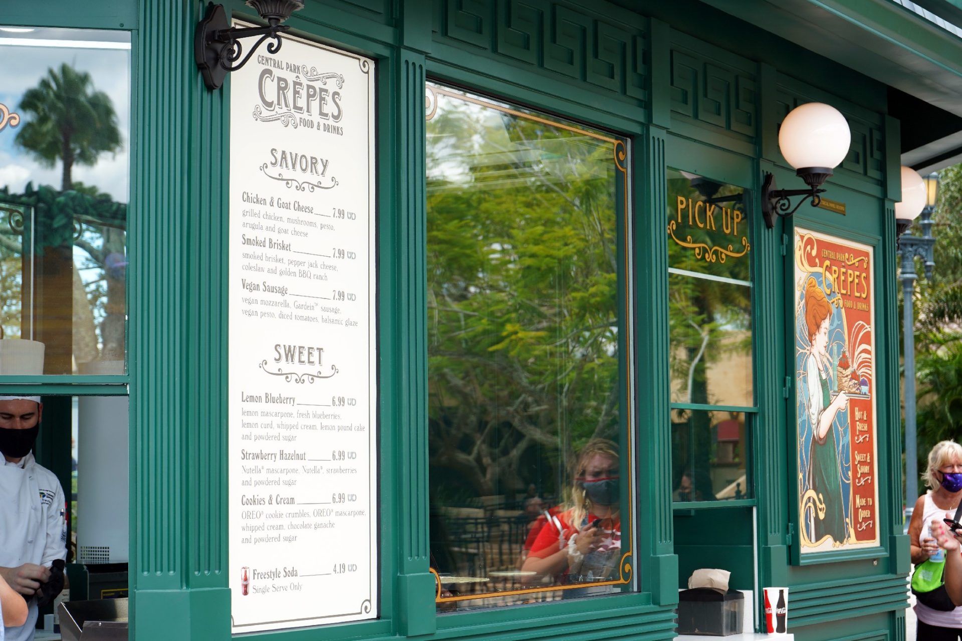 Central Park Crêpes opens at Universal Studios Florida | Inside Universal