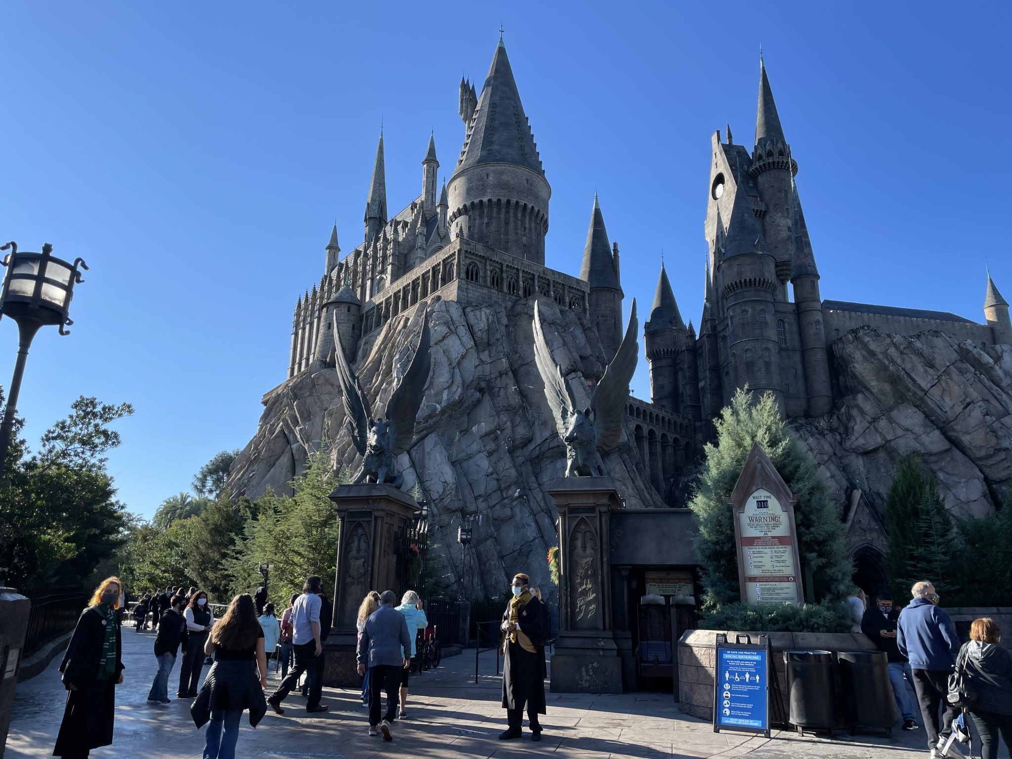 New Locker area now open at Harry Potter and the Forbidden Journey at ...