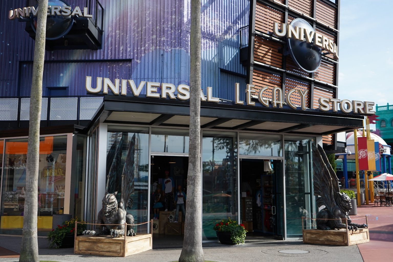 Old Universal Studios Store becomes Universal Legacy Store at CityWalk ...