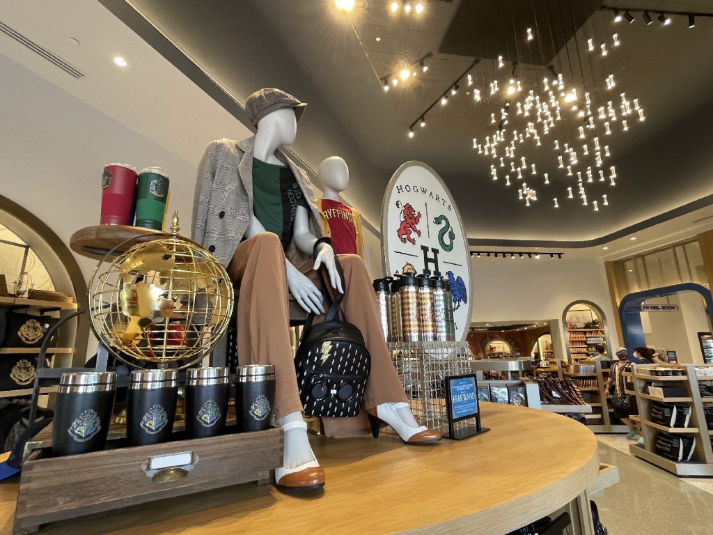 New Universal Studios Store opens at CityWalk Orlando | Inside Universal