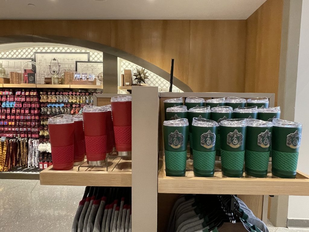 New Universal Studios Store opens at CityWalk Orlando | Inside Universal