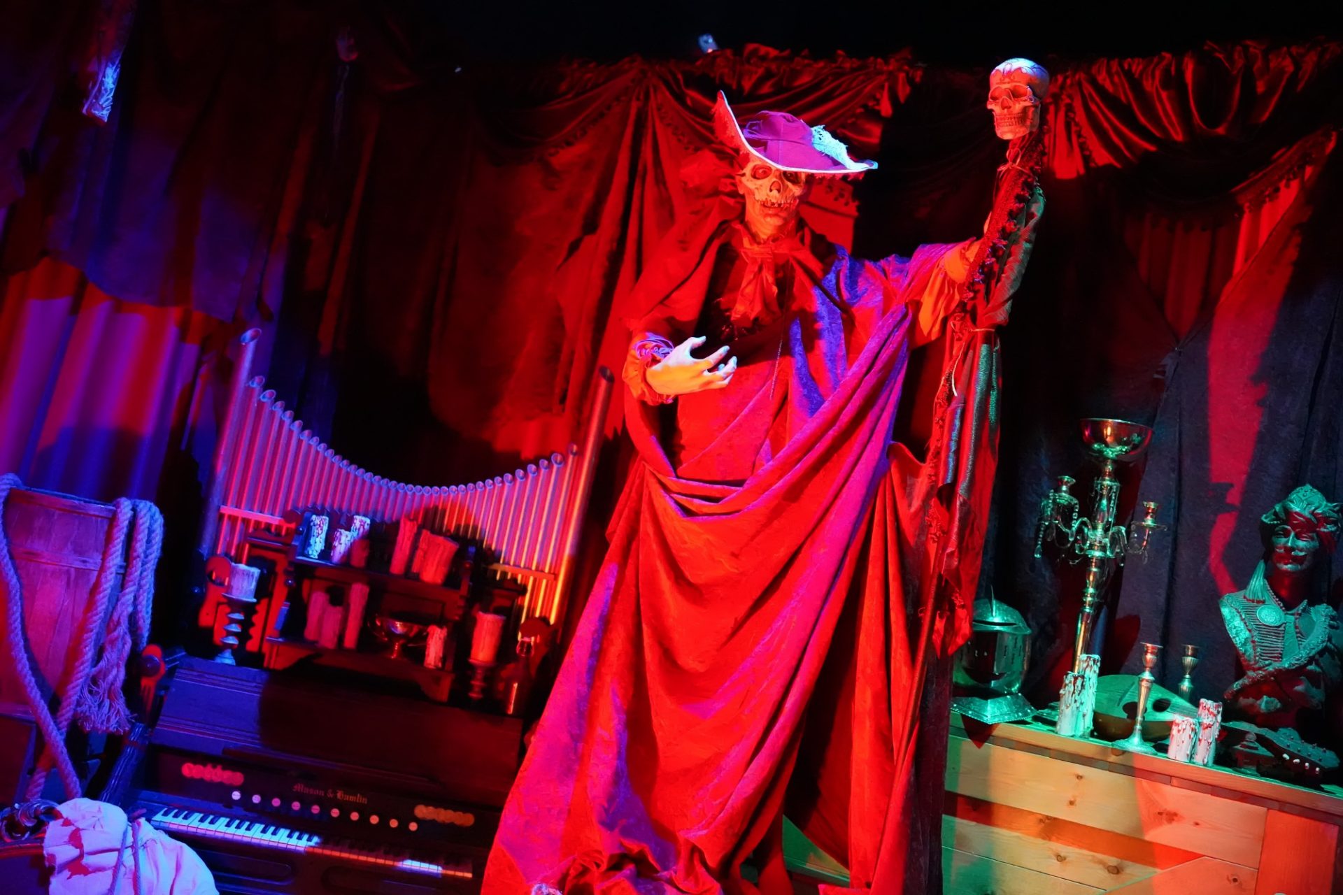 Universal Monsters: A Tribute to the Creatures of the Night opens at ...