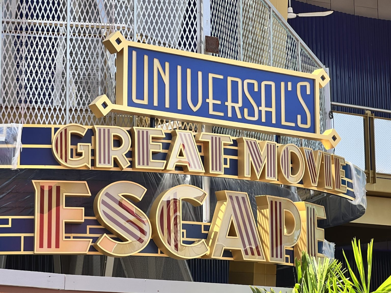 Universal’s Great Movie Escape signage installed at CityWalk Orlando ...