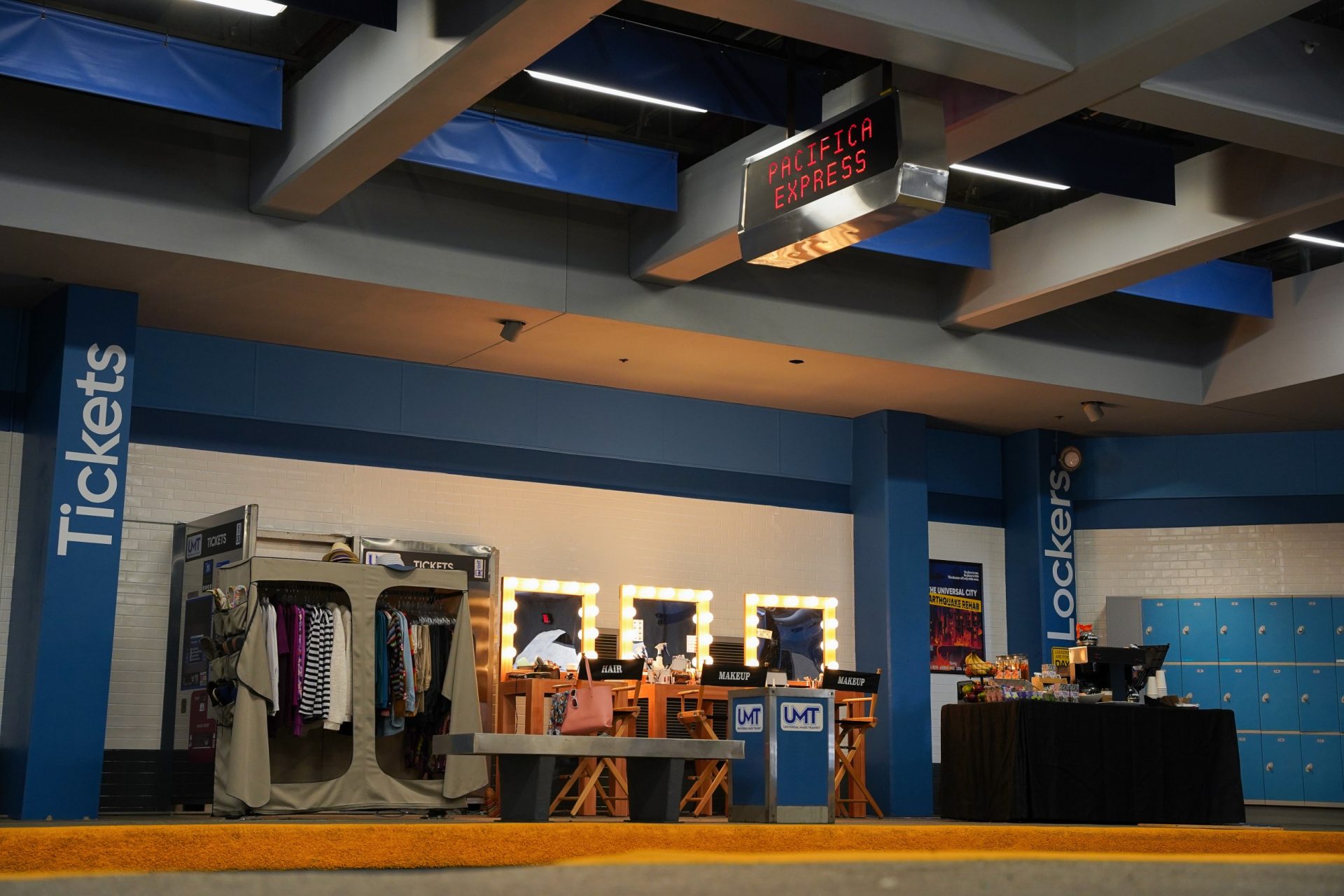 An Inside Look at the Newly Refurbished Earthquake: The Big One at ...