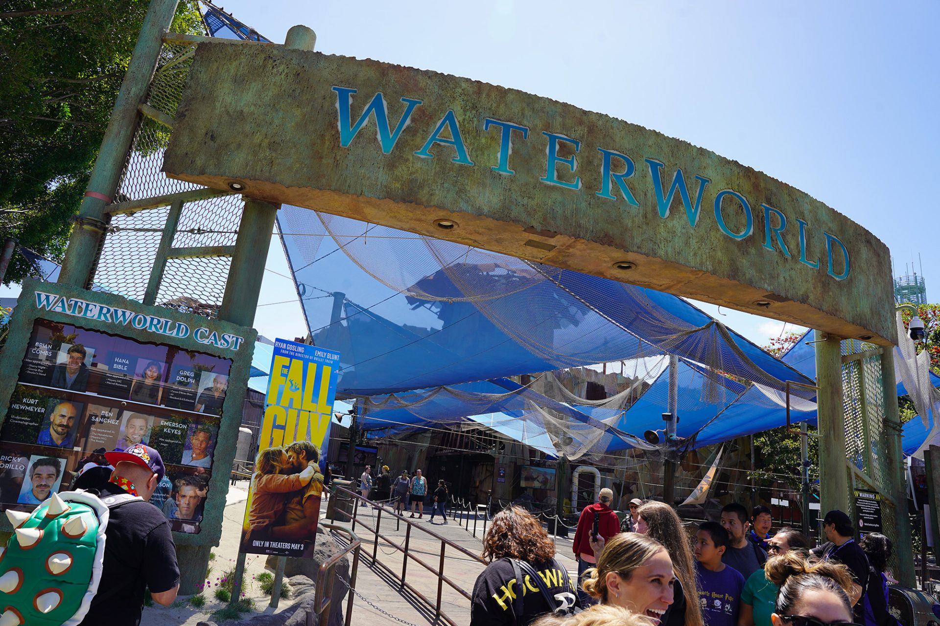 Ryan Gosling Kicks Off The Fall Guy Stuntacular Pre-Show at Universal ...