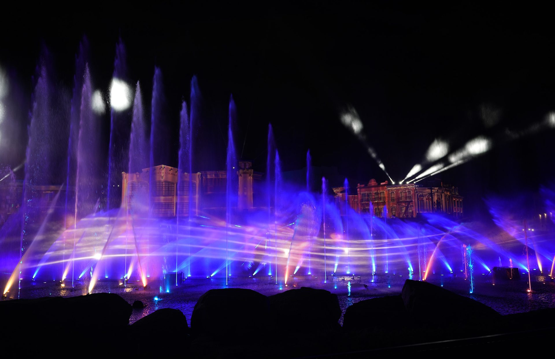 REVIEW: CineSational: A Symphonic Spectacular at Universal Studios ...