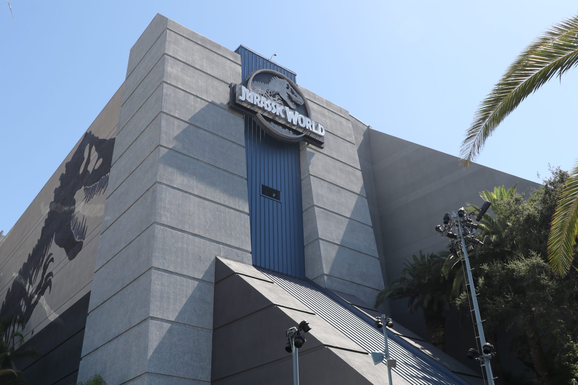 Jurassic World: The Ride closed for refurbishment at Universal Studios ...