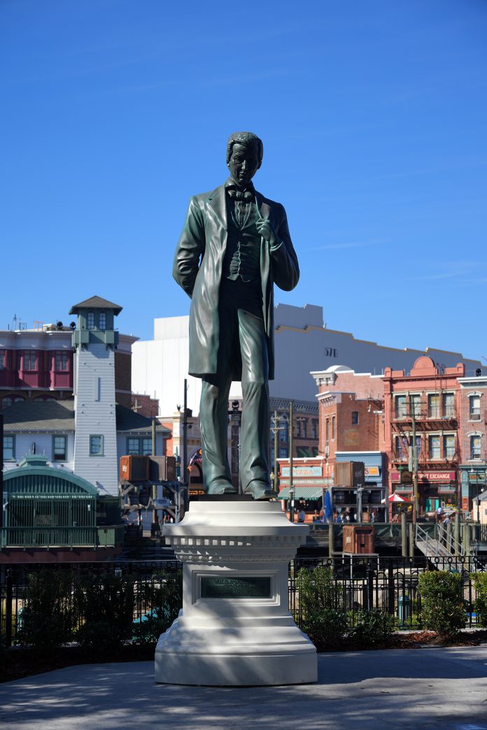 Lew Wasserman statue returns to Universal Studios Florida – Inside ...