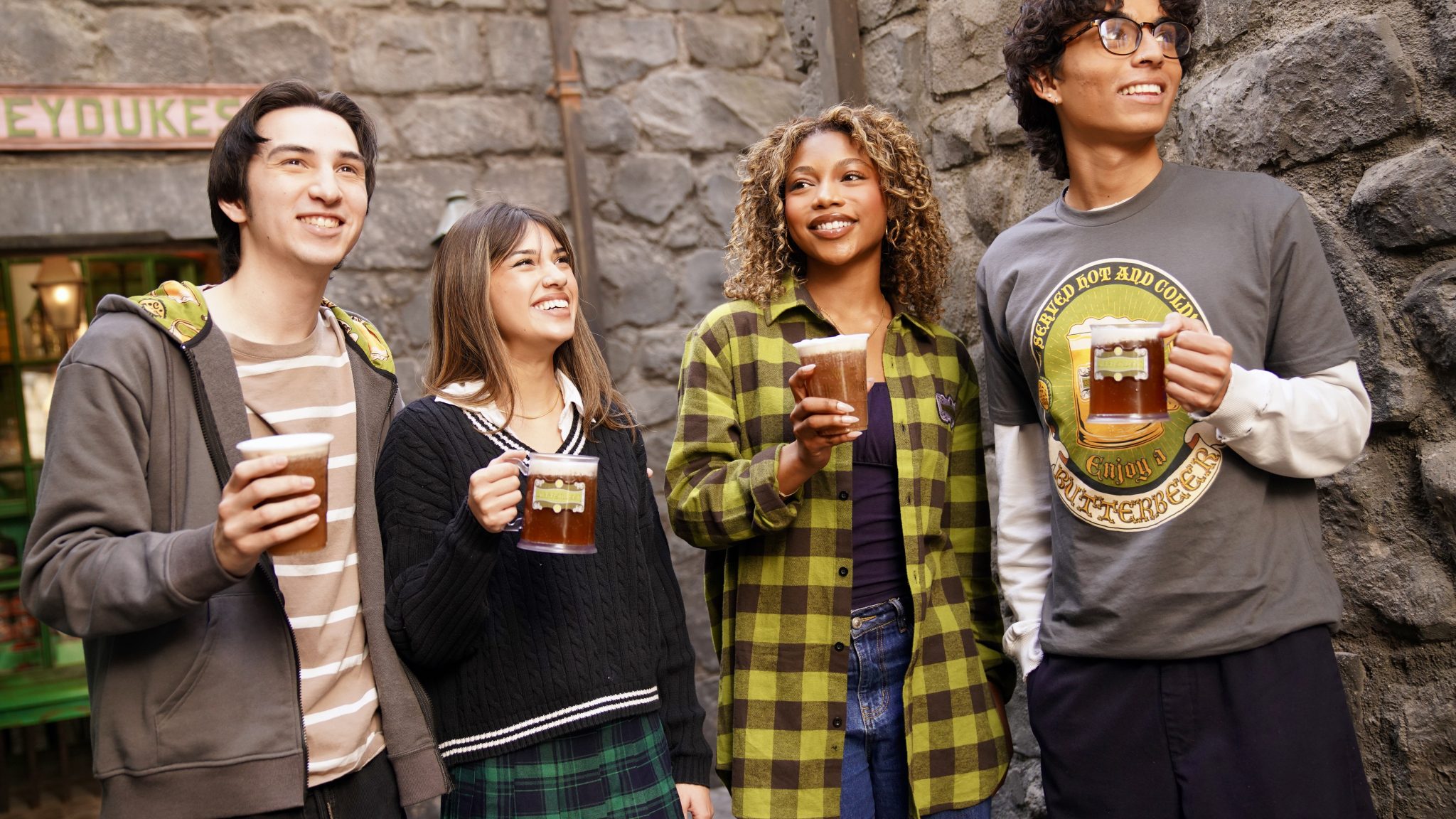 Butterbeer Season returns to the Wizarding World of Harry Potter at ...