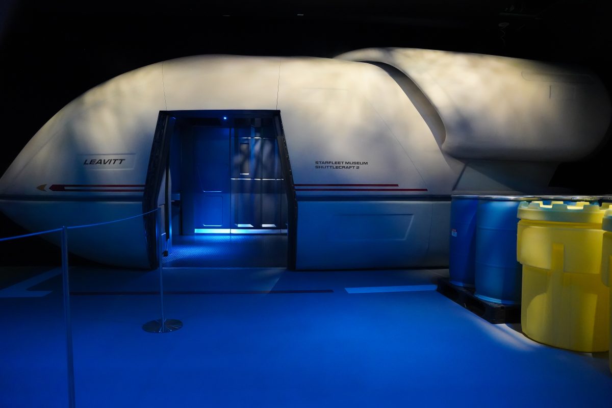 FIRST LOOK: A Behind-The-Scenes Preview of Star Trek: Red Alert at ...