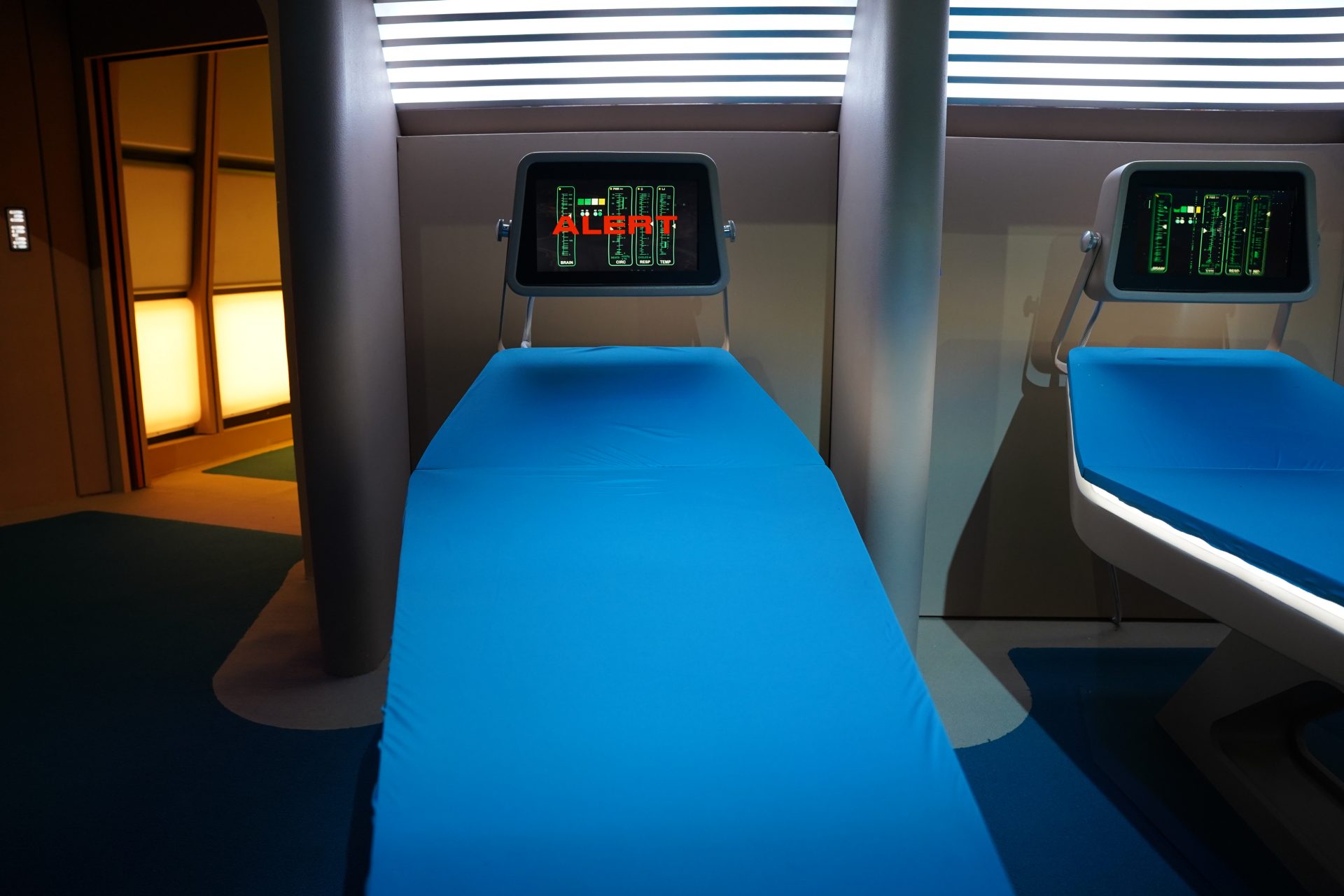 FIRST LOOK: A Behind-The-Scenes Preview of Star Trek: Red Alert at ...